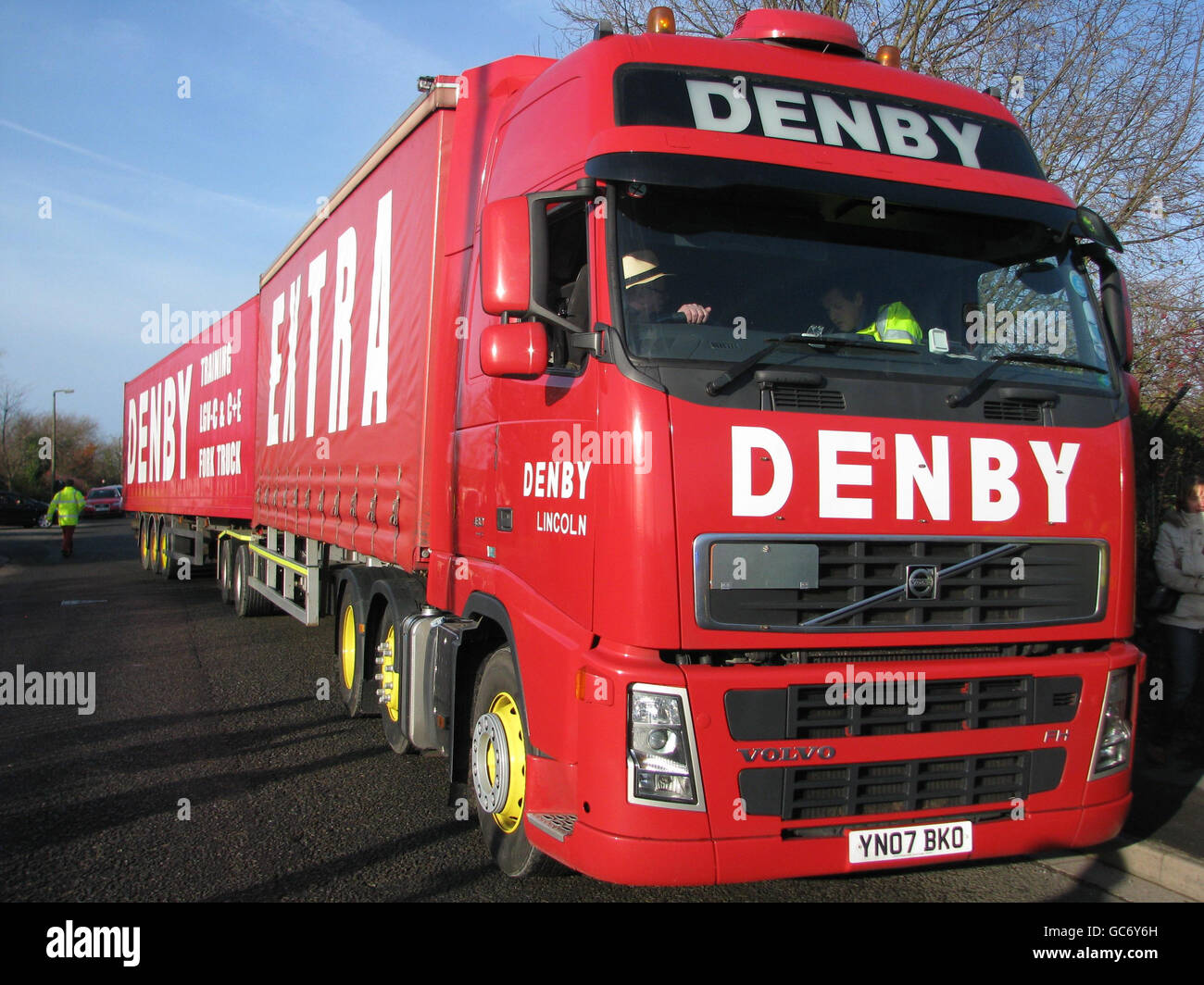 Illegal Super Lorry takes to the roads Stock Photo - Alamy