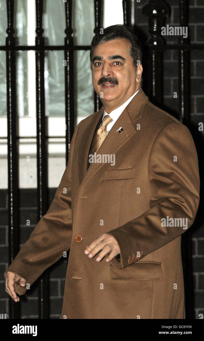 Former pm pakistan hi-res stock photography and images - Alamy