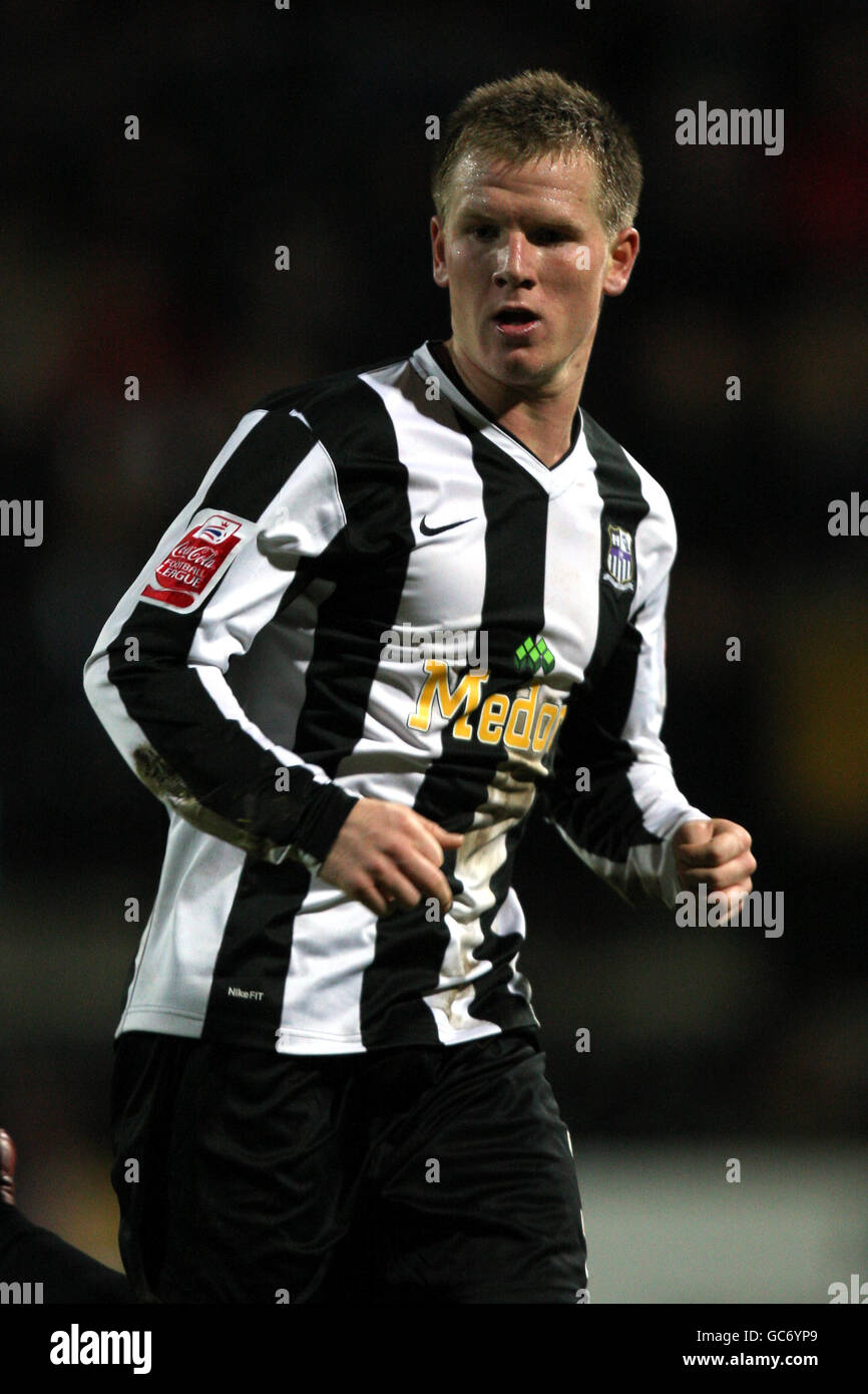 Matt ritchie notts county hi-res stock photography and images - Alamy