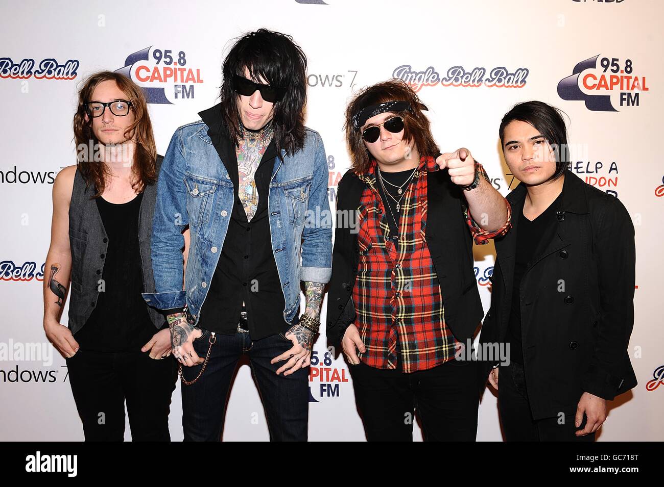 Metro Station (second left to right, Trace Cyrus,Mason Musso and ...