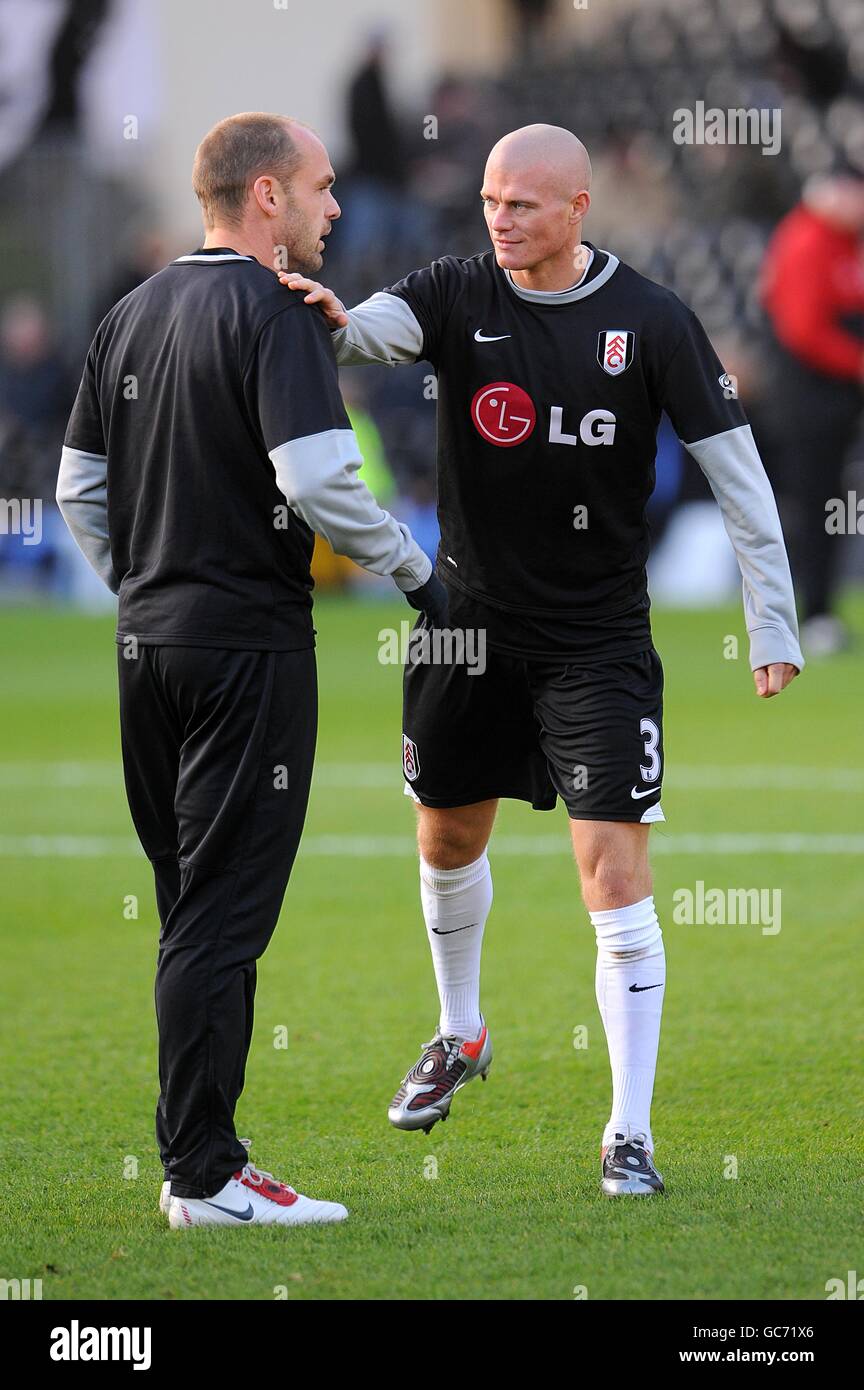 Fulham's Danny Murphy (left) and Paul Konchesky prior to kick off Stock ...