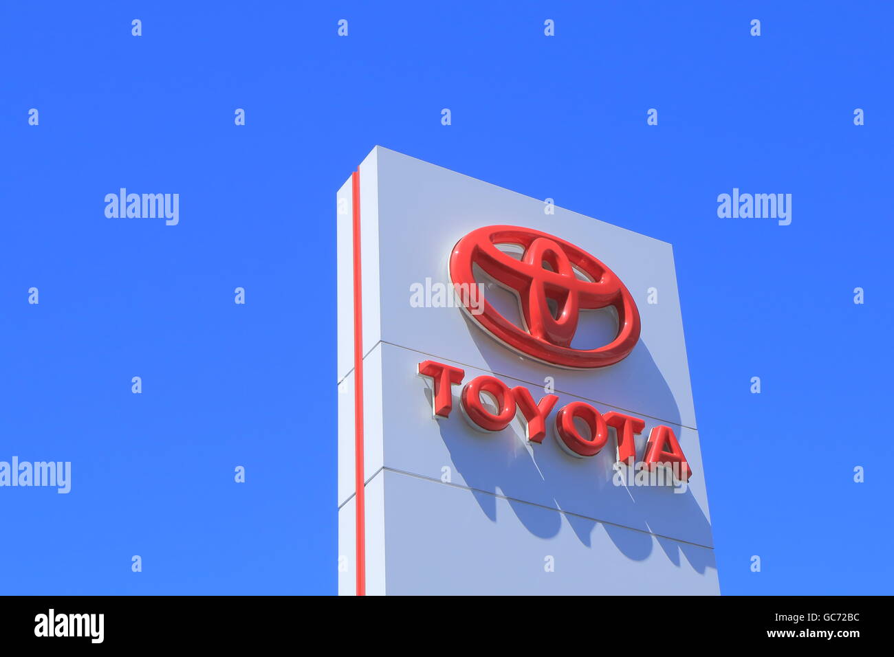 Japanese car logo hi-res stock photography and images - Alamy