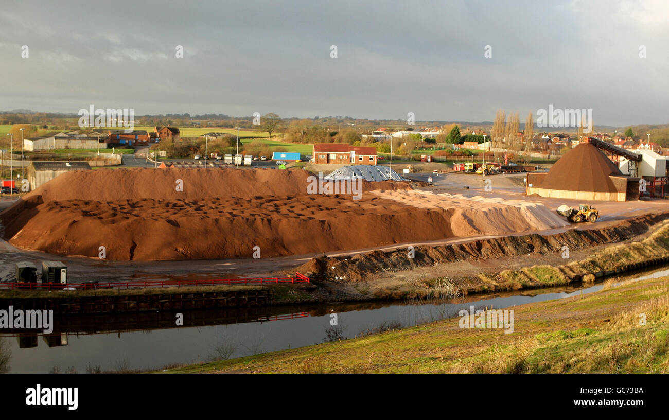 Salt Union Mine Winsford Cheshire High Resolution Stock Photography and ...