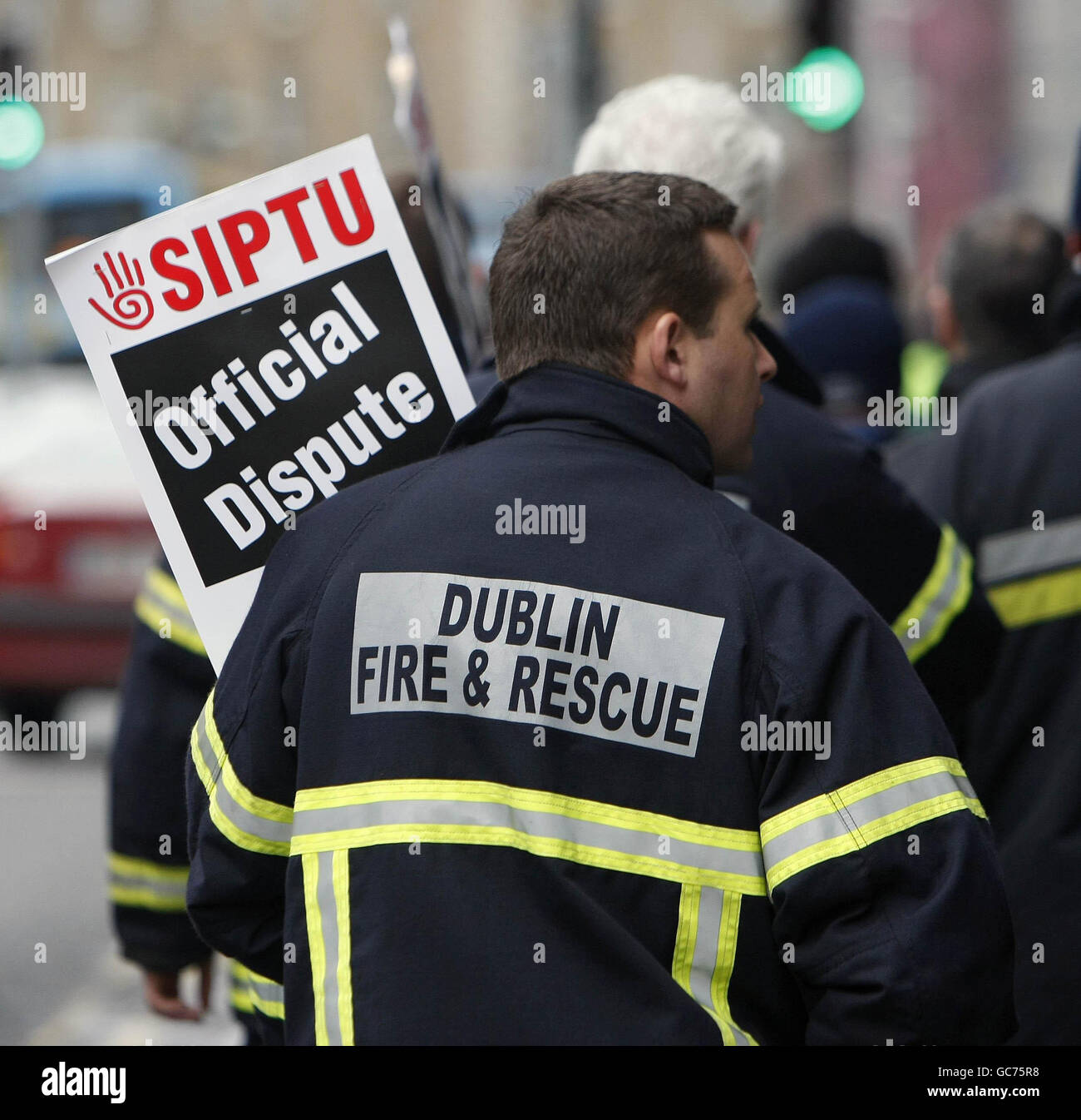 Members of Dublin's fire and rescue service picket Pierce Street fire ...