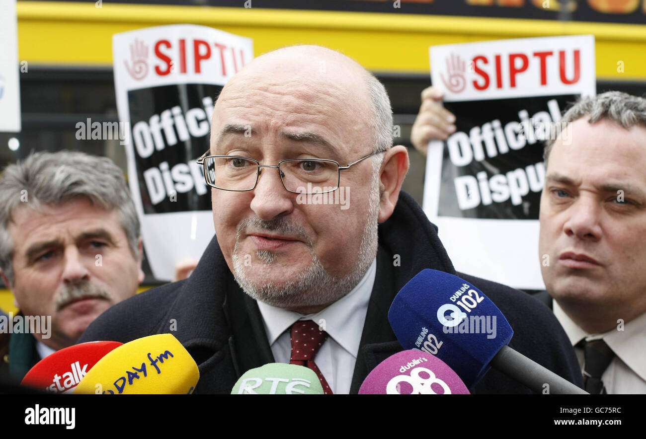 Public service workers strike Stock Photo - Alamy