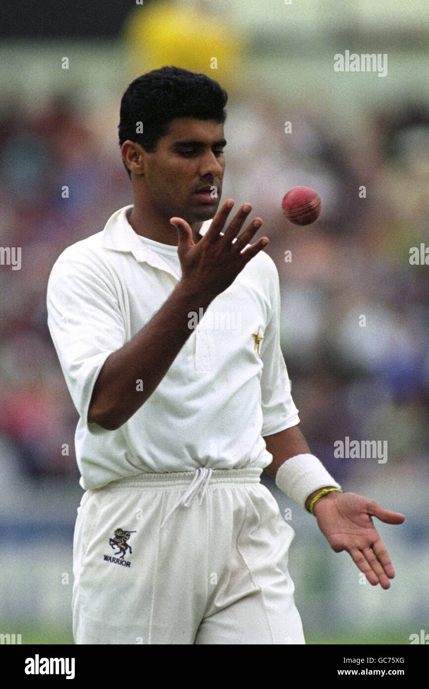Waqar younis hi-res stock photography and images - Alamy