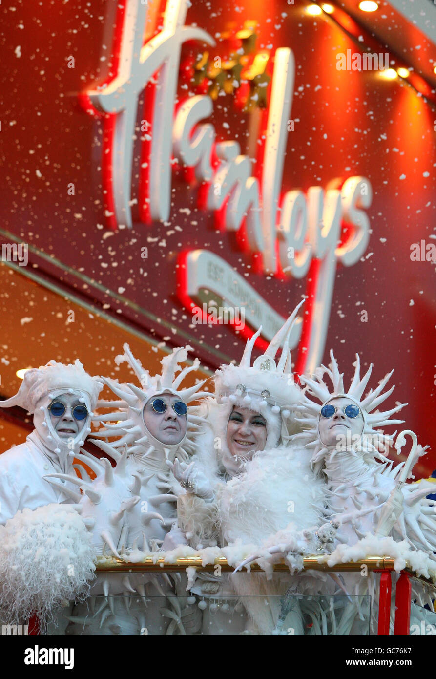 New hamleys store opens in hi-res stock photography and images - Alamy