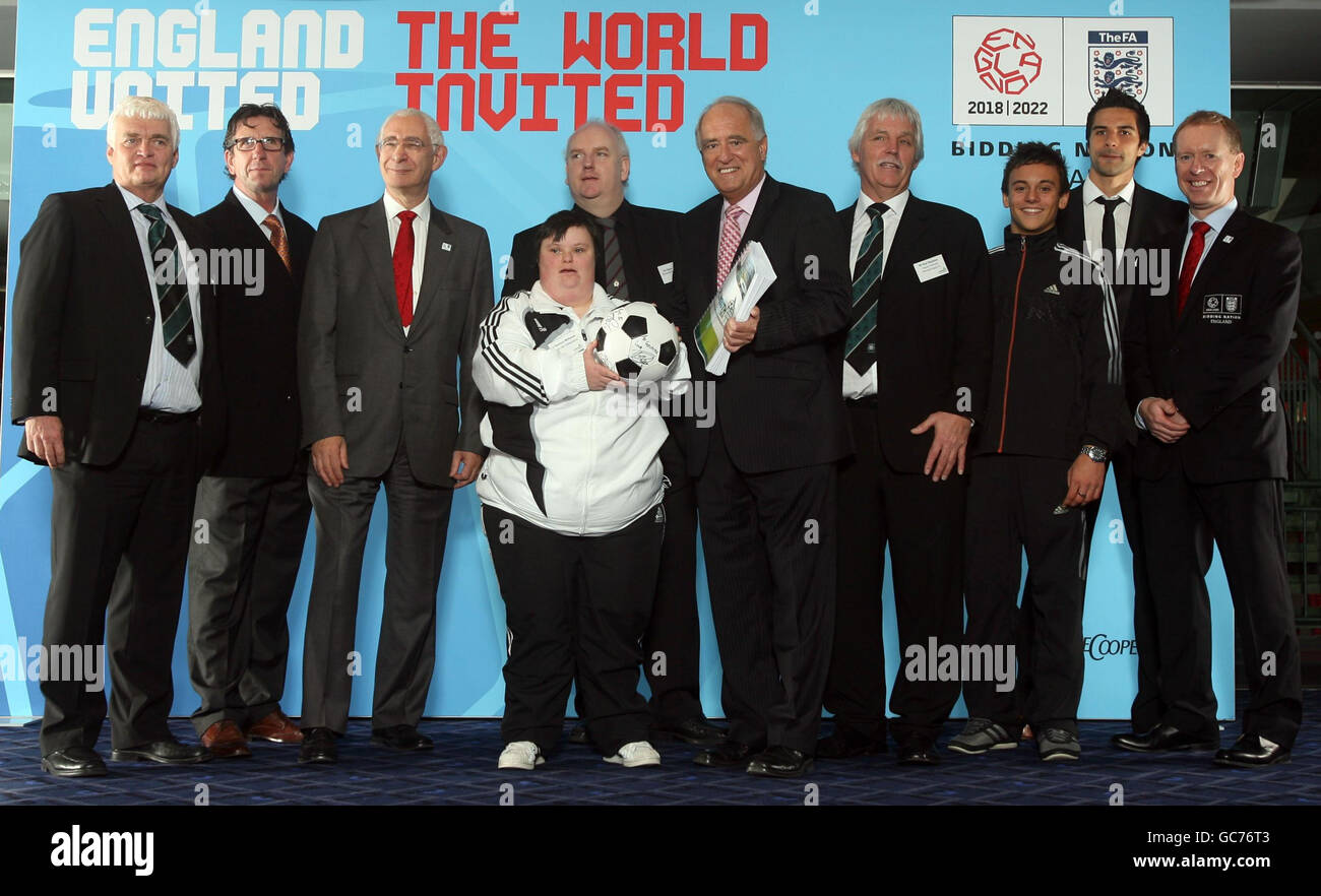 Soccer - Delivery of Londons Bid Submission For The England 2018/2022 ...