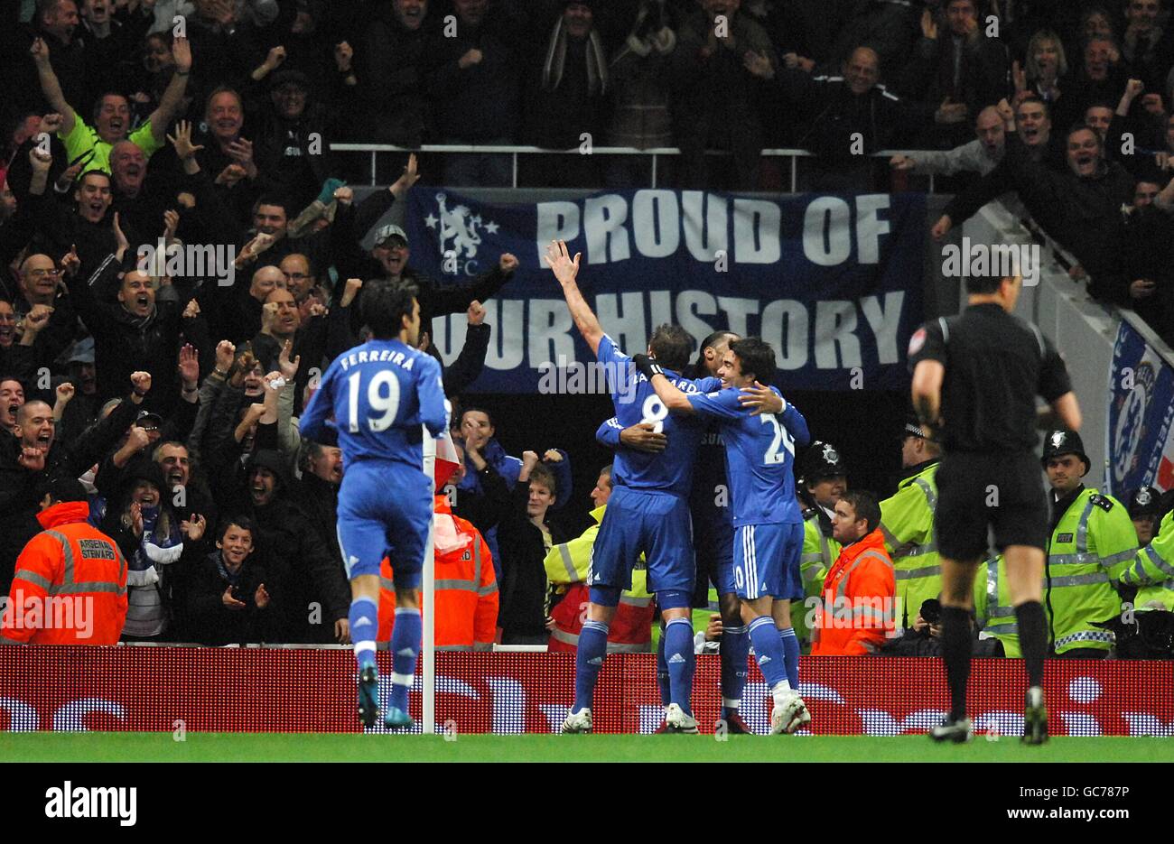 Soccer - Barclays Premier League - Arsenal v Chelsea - Emirates Stadium ...