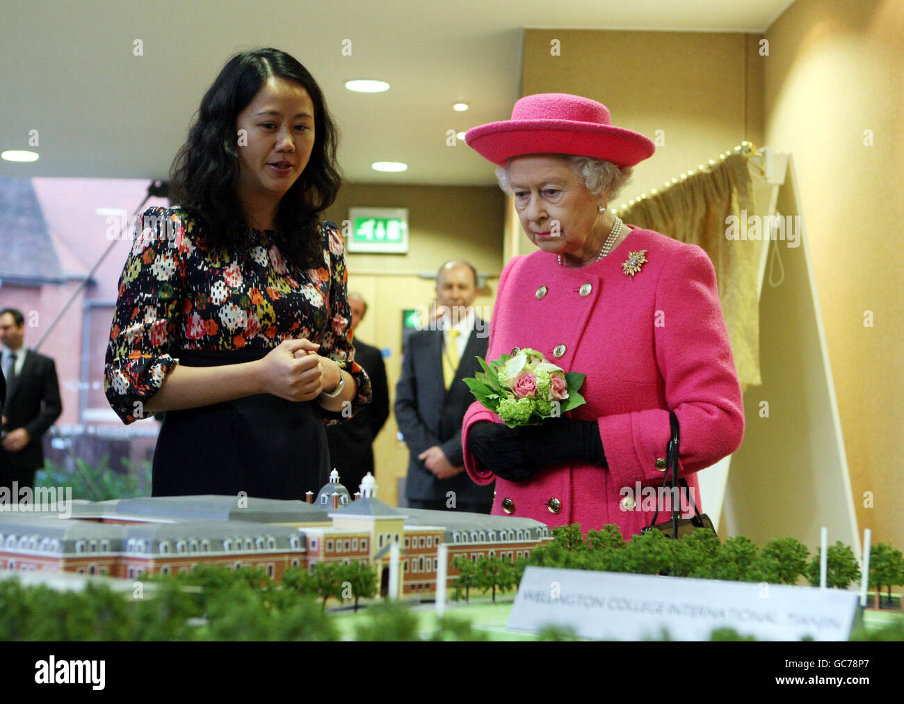 Britain's Queen Elizabeth II speaking with Joy Qiao of Wellington ...
