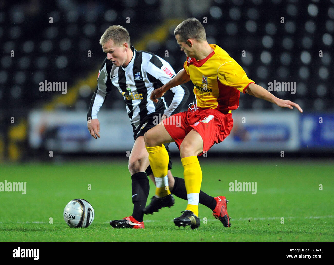 Notts County's Matt Ritchie and Darlington's Jonathan Hogg battle for ...
