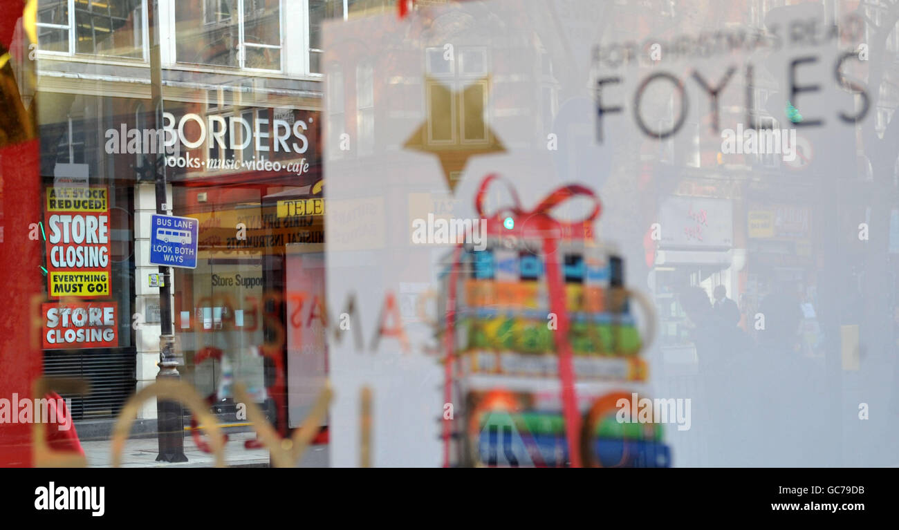 Foyles window hi-res stock photography and images - Alamy