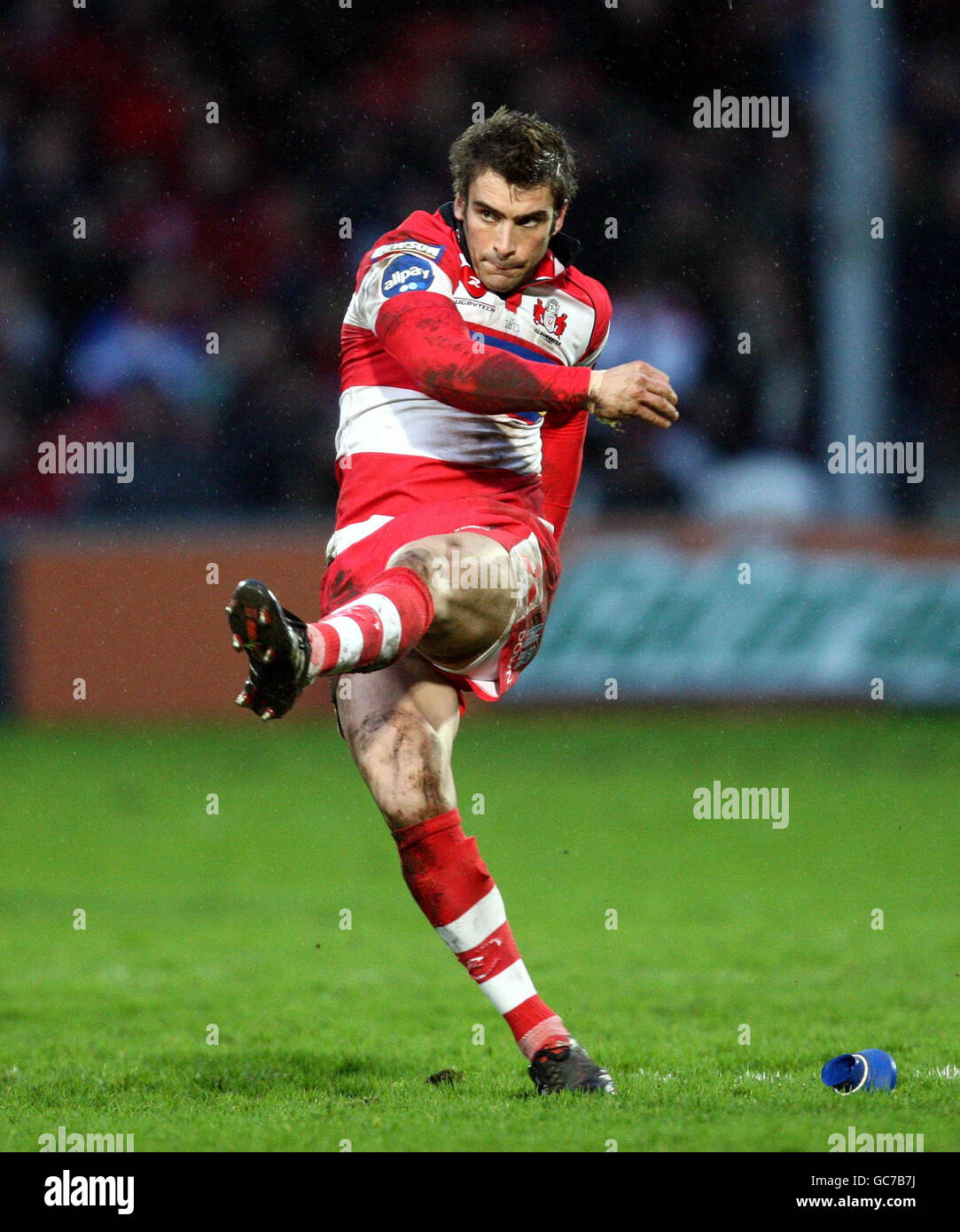 Gloucester's Nicky Robinson kicks a penalty against Newcastle during ...
