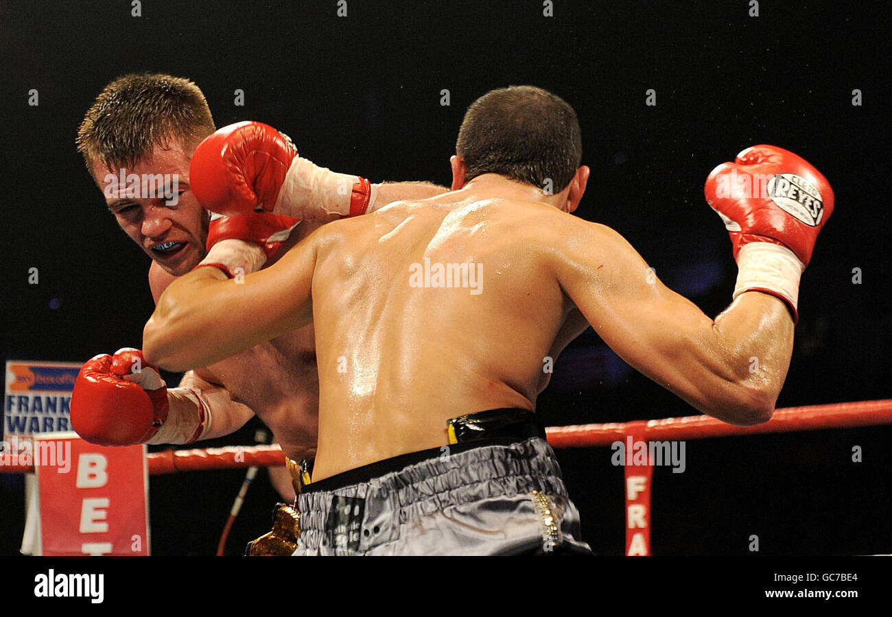 Boxing - Welterweight Bout - Frankie Gavin v Samir Tergaoui - Metro ...