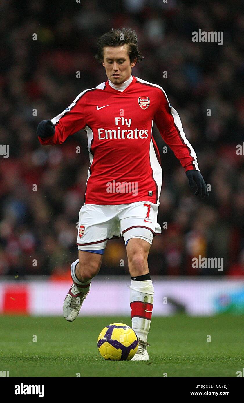 Emirates stadium tomas rosicky hi-res stock photography and images - Alamy