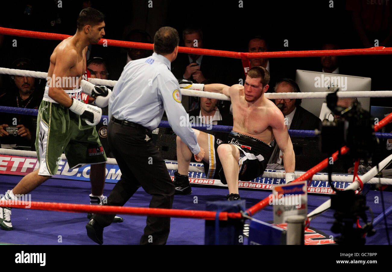 Boxing - WBA Light-Welterweight Title - Amir Khan v Dmitriy Salita ...