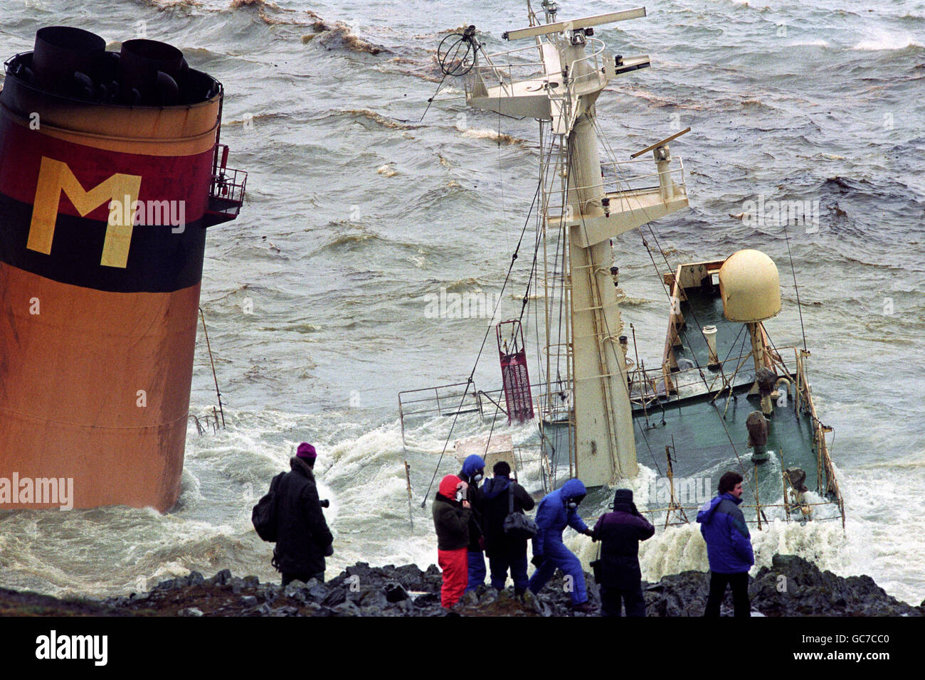 TANKER BRAER SUBMERGED Stock Photo - Alamy