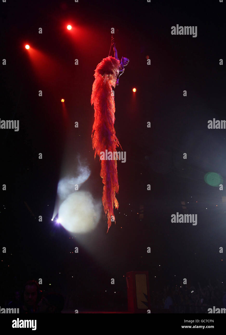 Pink performs at the O2 Stock Photo - Alamy