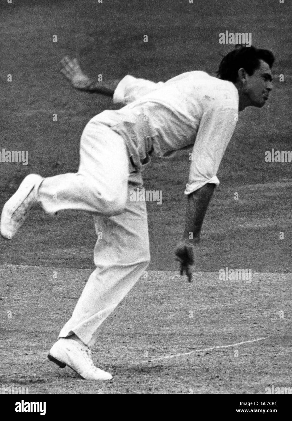 Cricket, Portrait. Australia's John Gleeson in action Stock Photo - Alamy