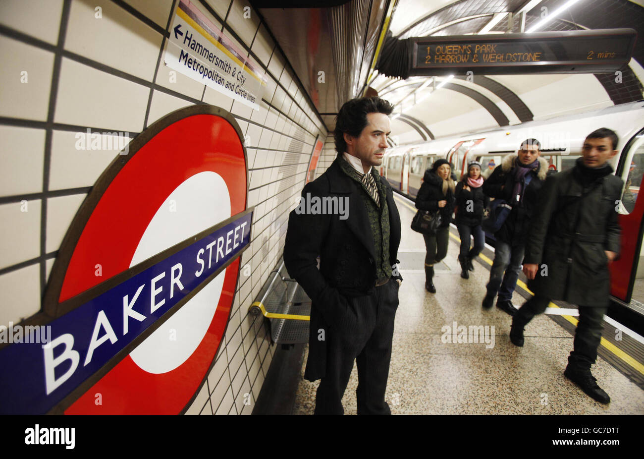 Sherlock holmes train hi-res stock photography and images - Alamy