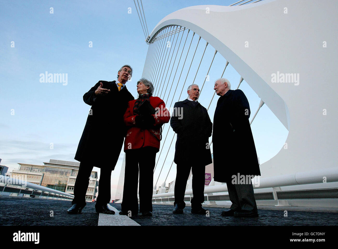 (From the left) Actor Barry McGovern, Caroline Murphy (sister of Samuel ...
