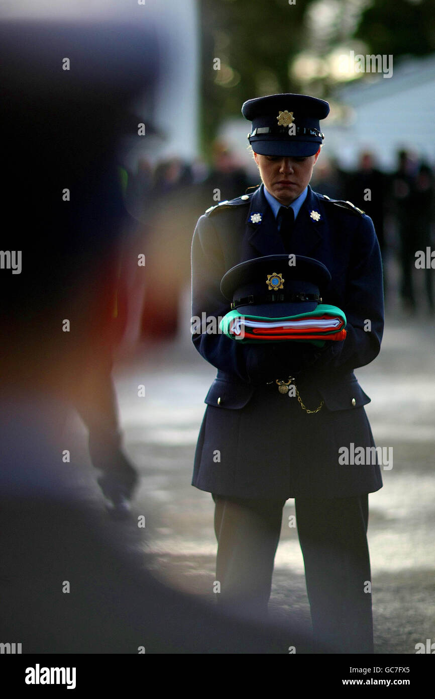 Garda funeral hi-res stock photography and images - Alamy