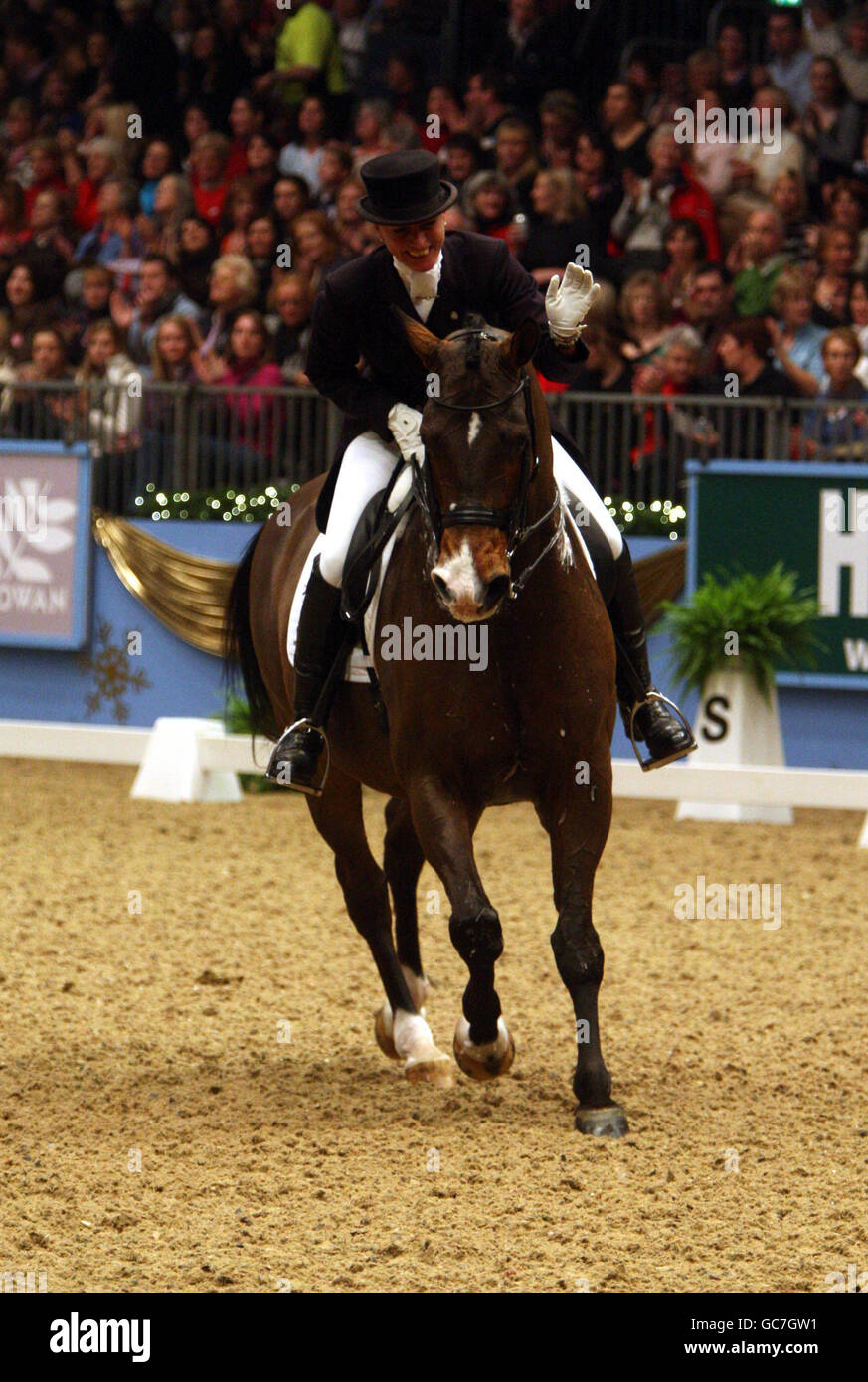 Great Britain's Henriette Andersen on Louis D'Or in the FEI World Cup ...