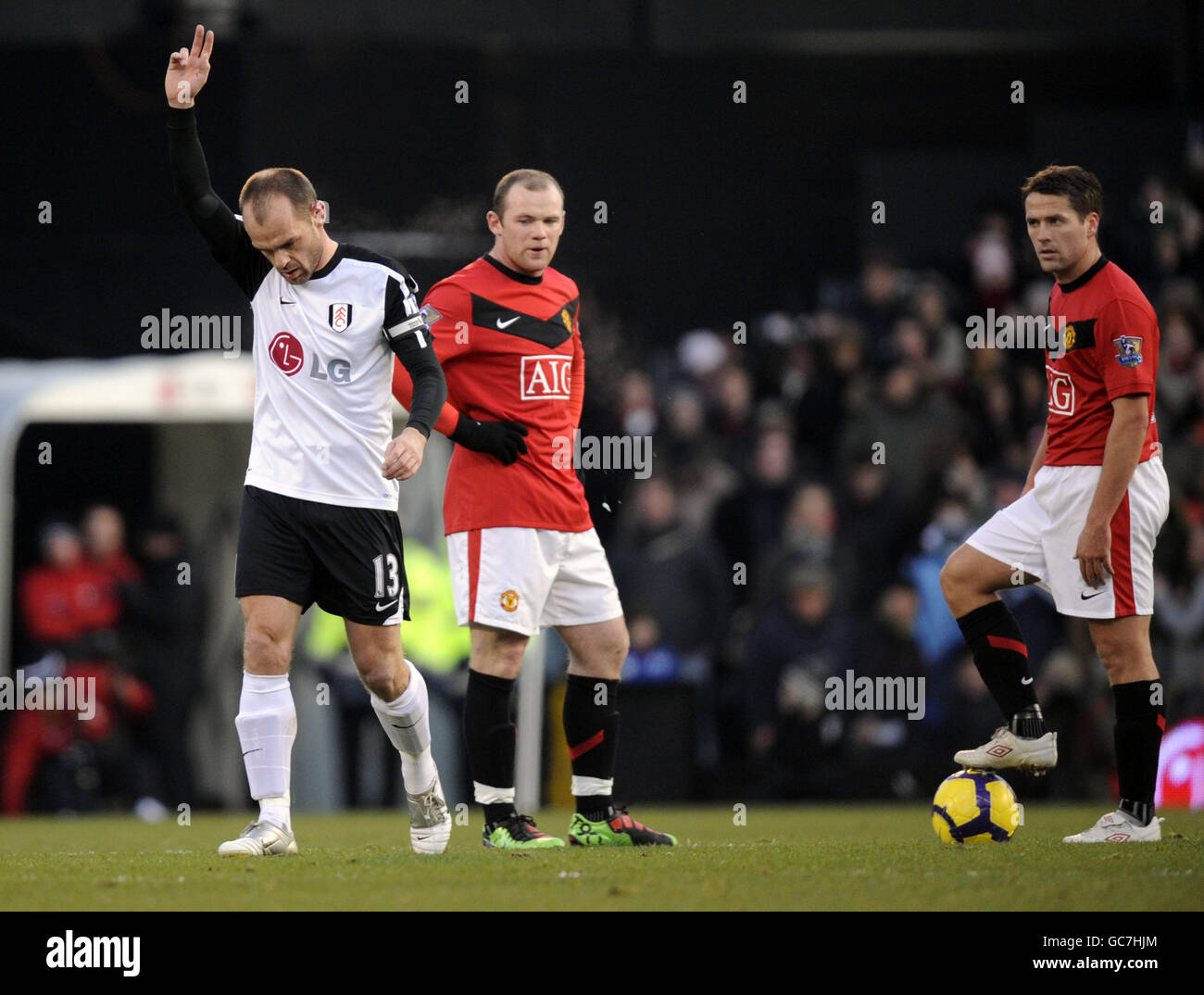 Fulham's Danny Murphy (left) celebrates scoring the opening goal Stock ...