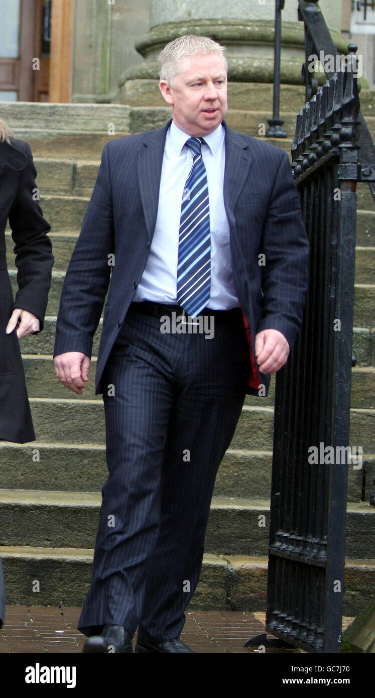 Detective chief inspector derek scott hi-res stock photography and ...