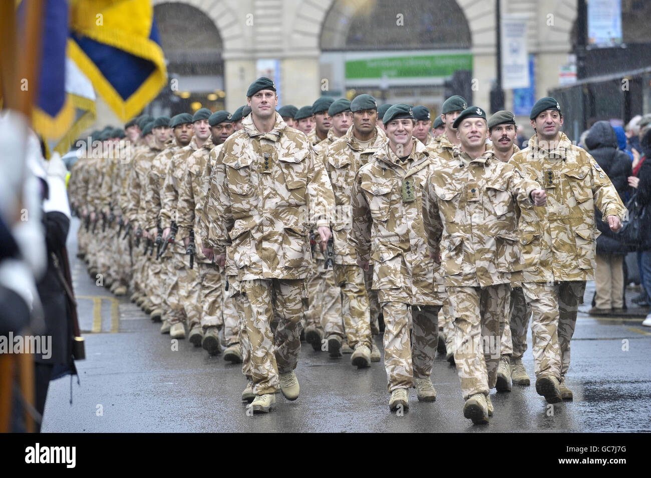 Soldiers from 4th Battalion The Rifles (4 Rifles) parade through ...