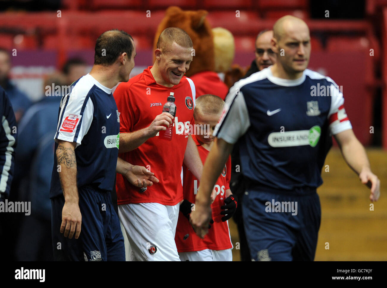 Charlton athletics alan mccormack hi-res stock photography and images ...