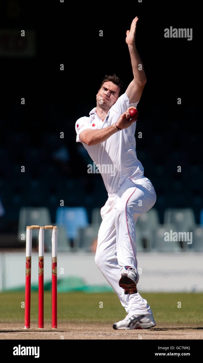 Buffalo park cricket hi-res stock photography and images - Alamy
