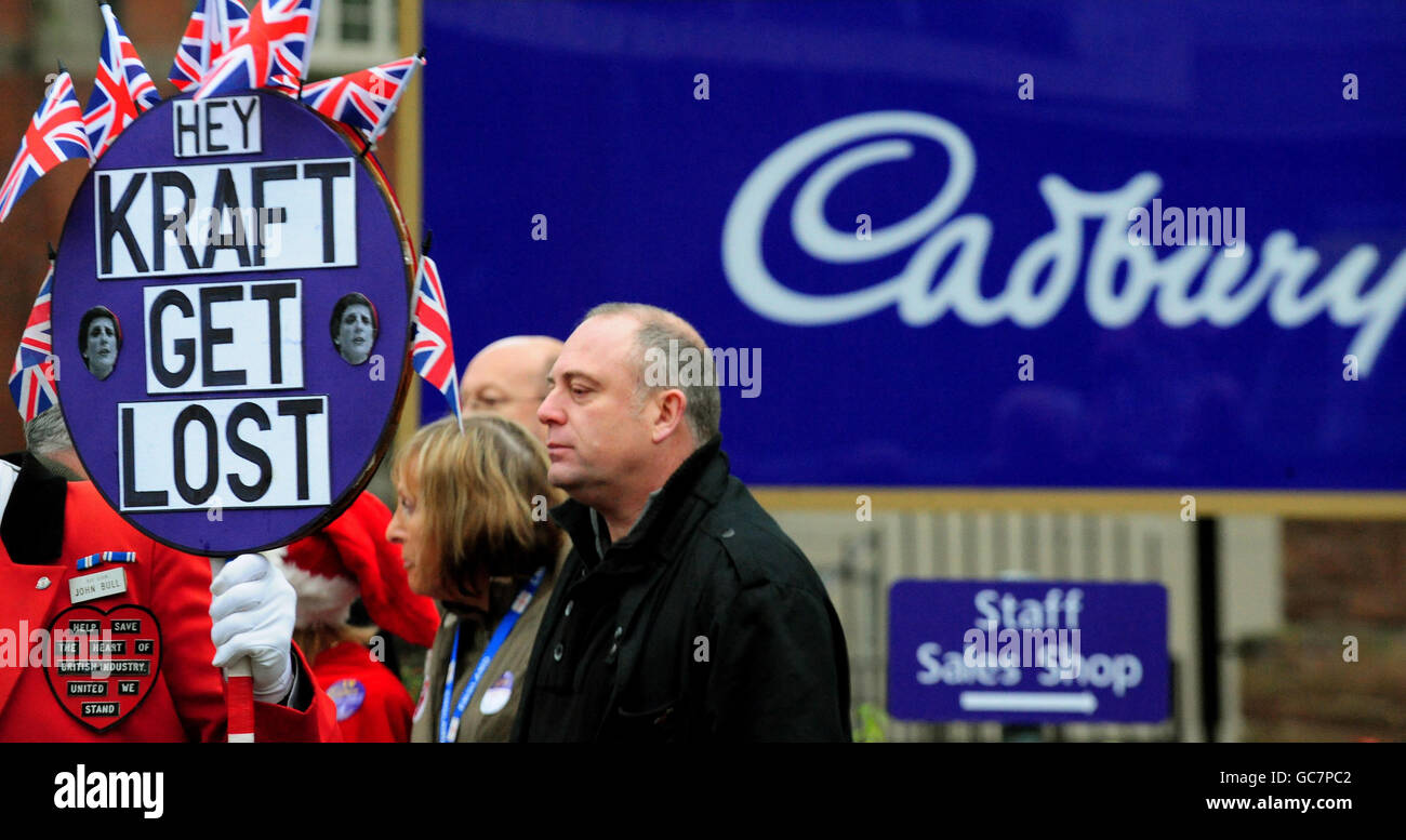 Cadbury's workers join takeover battle Stock Photo - Alamy