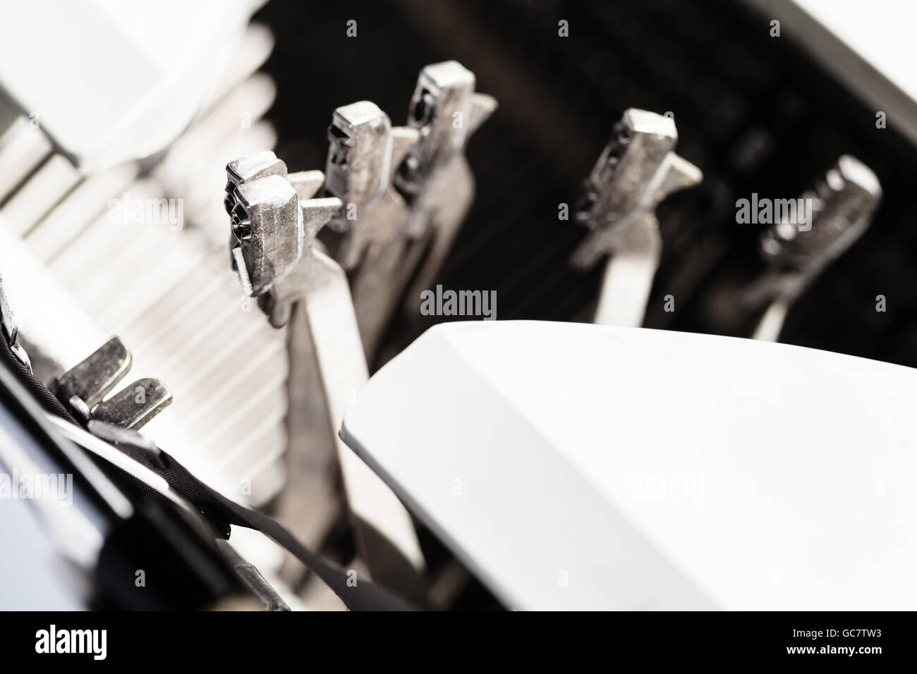 Typewriter typing fast hi-res stock photography and images - Alamy
