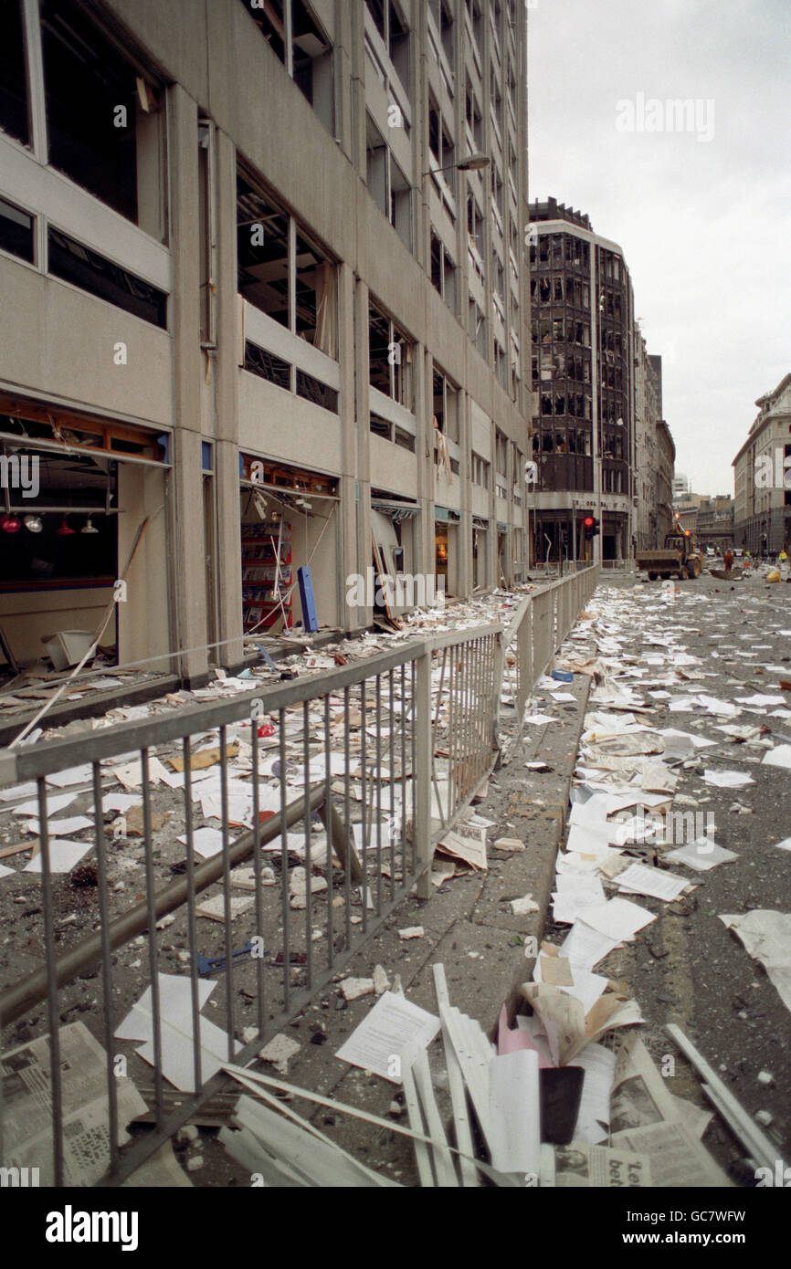 London ira bomb 1993 bishopsgate hi-res stock photography and images ...