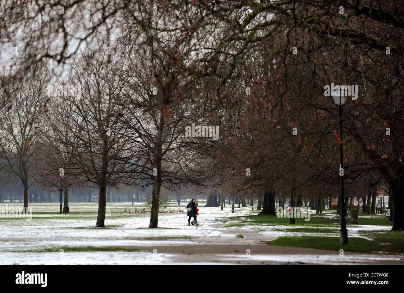 Snow still covers the ground on Clapham Common, London Stock Photo - Alamy