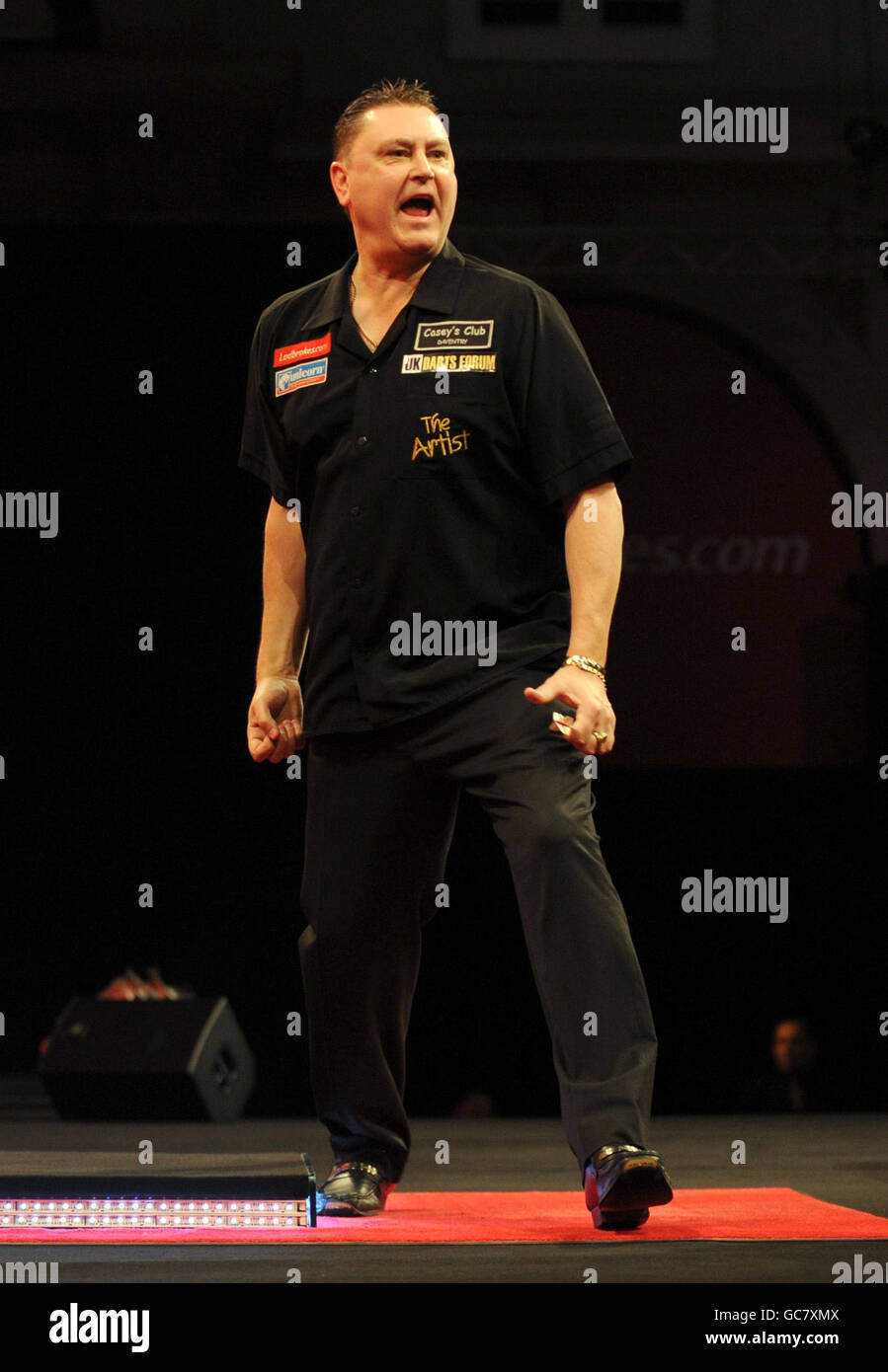 Kevin Painter celebrates beating Vincent Van Der Voort (not pictured ...