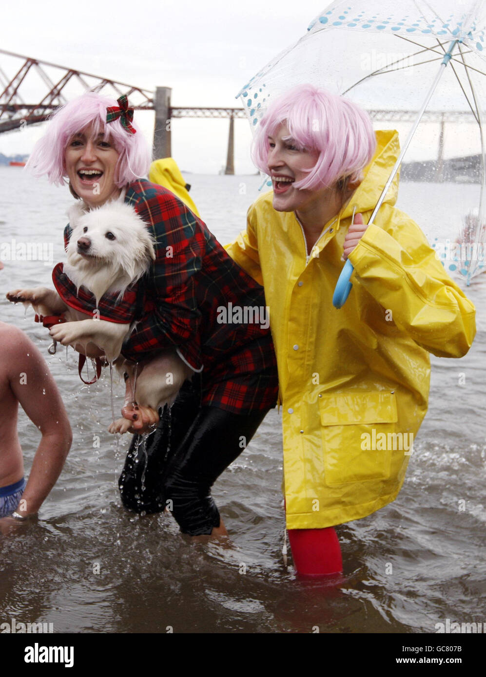 Loony Dookers take part in the annual charity Loony Dook plunge into ...