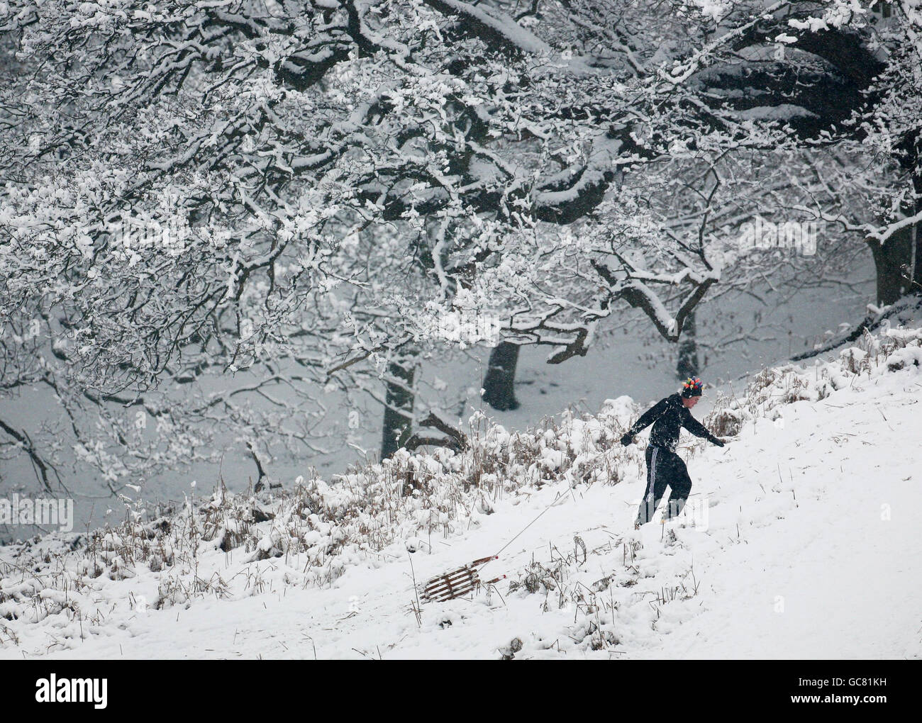 Weather snow full length cool temperature icy atmosphere mangak hi-res ...