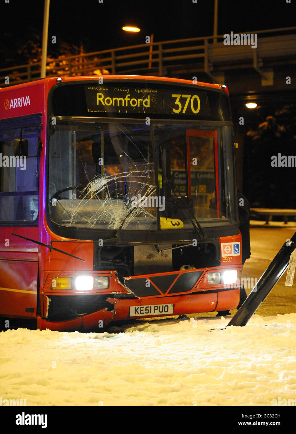 Single decker bus blocks entrance gallows roundabout in gidea park hi ...