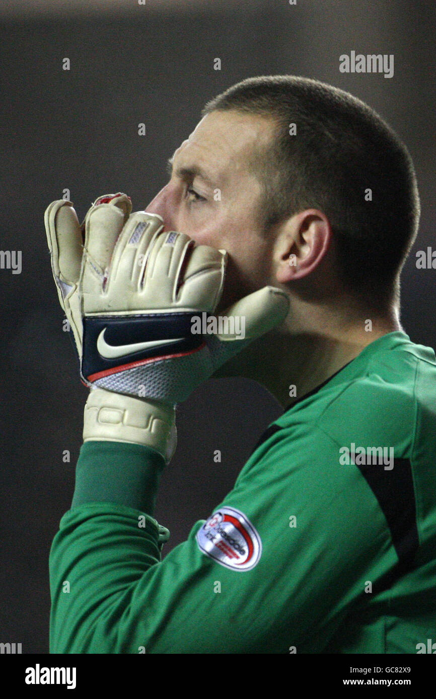 St johnstone goalkeeper hi-res stock photography and images - Alamy