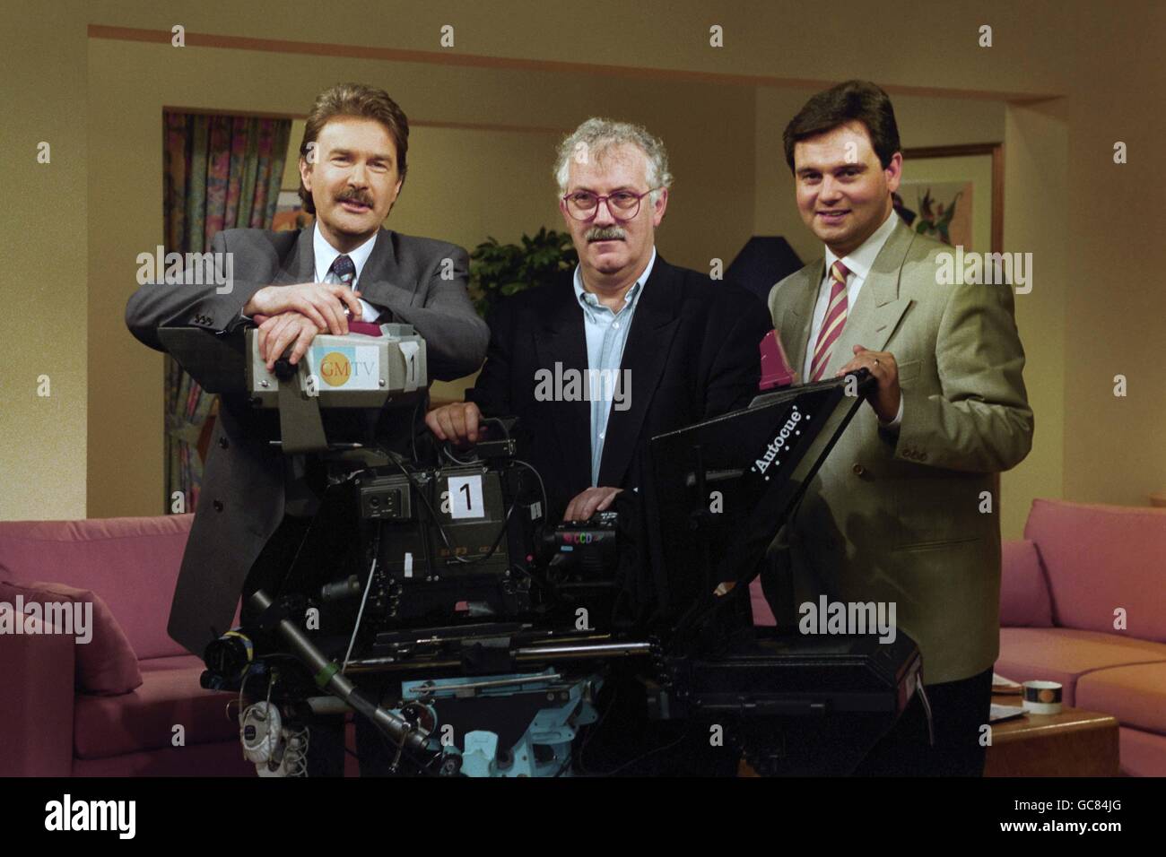 Gmtv presenter michael wilson hi-res stock photography and images - Alamy