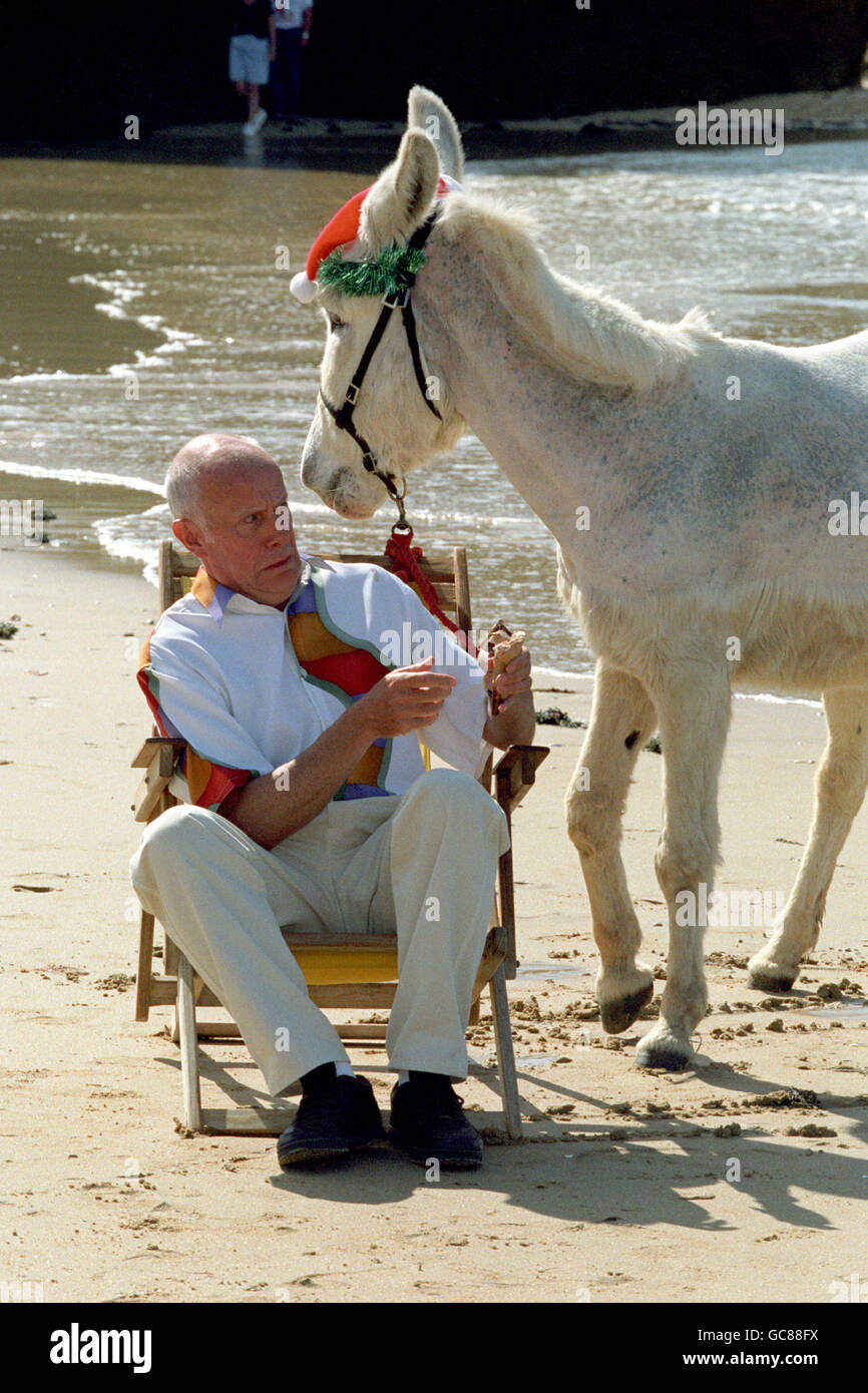 One foot in algarve hi-res stock photography and images - Alamy