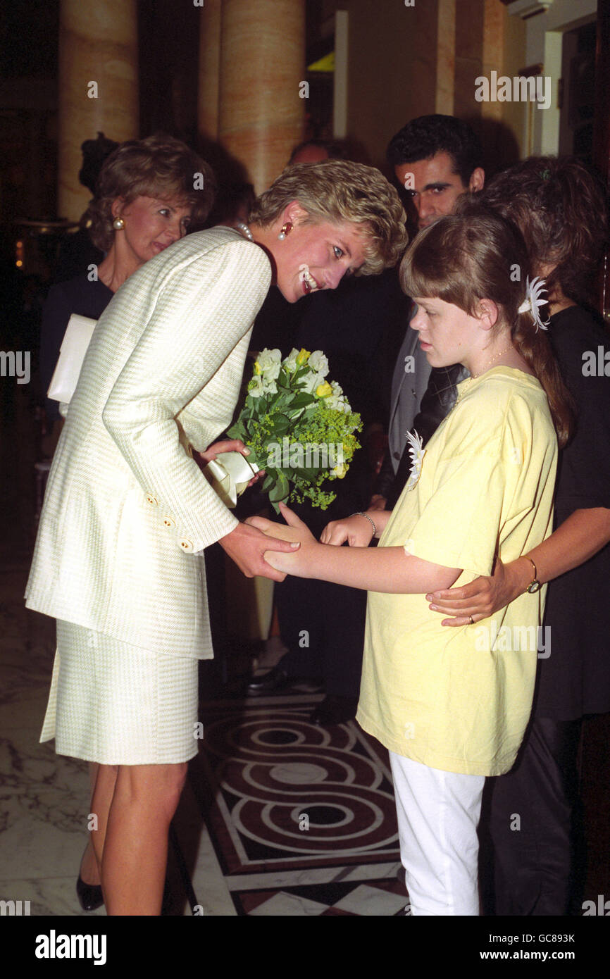 Royalty - Lunch and Fashion Show - Princess of Wales and Lisa Herman ...