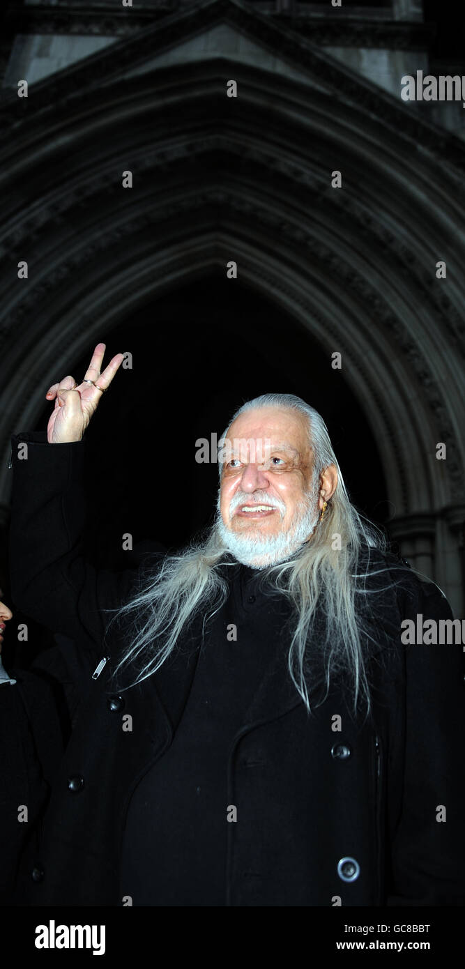 Open air pyre hi-res stock photography and images - Alamy