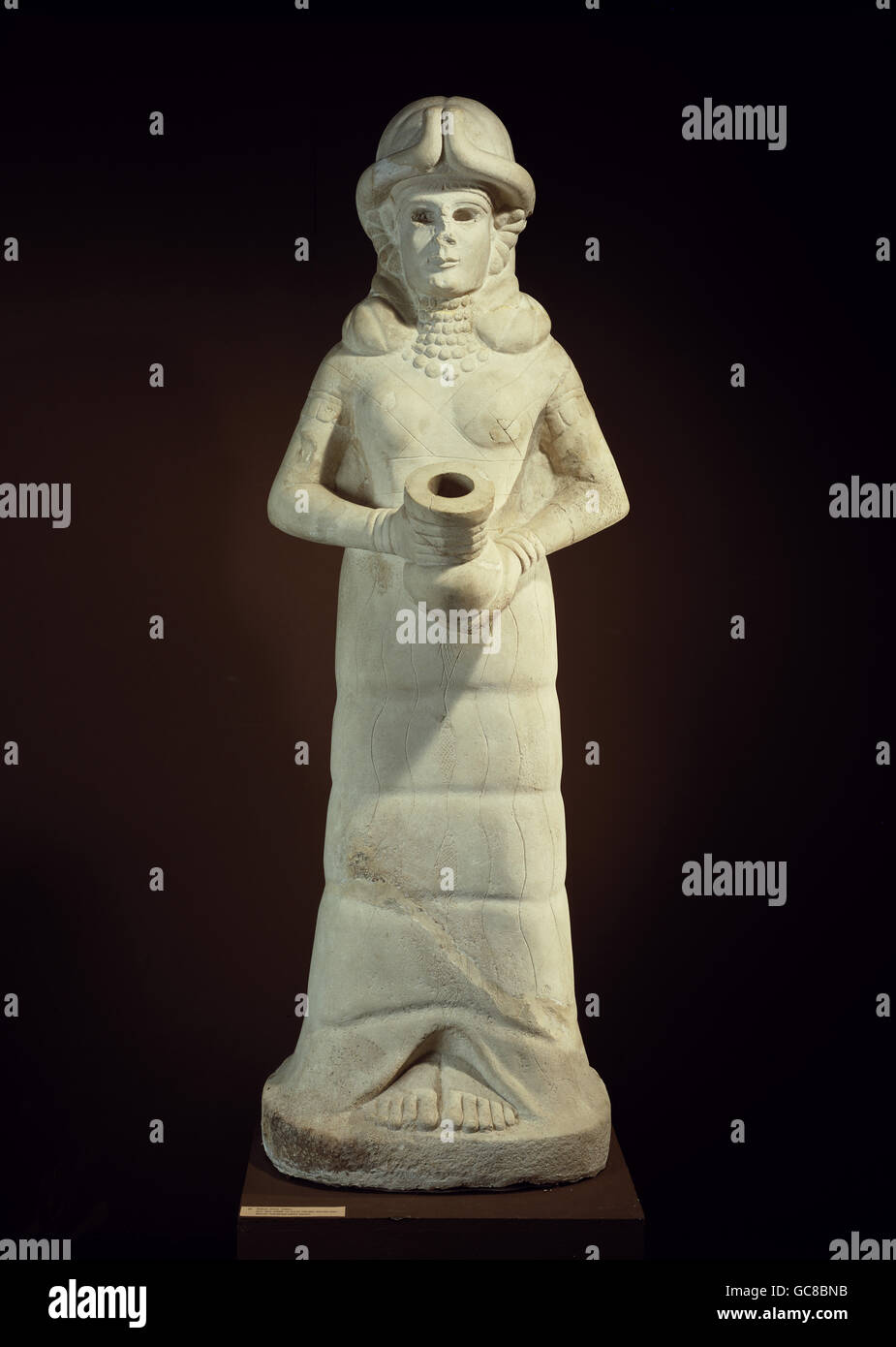 Sumerian goddess hi-res stock photography and images - Alamy