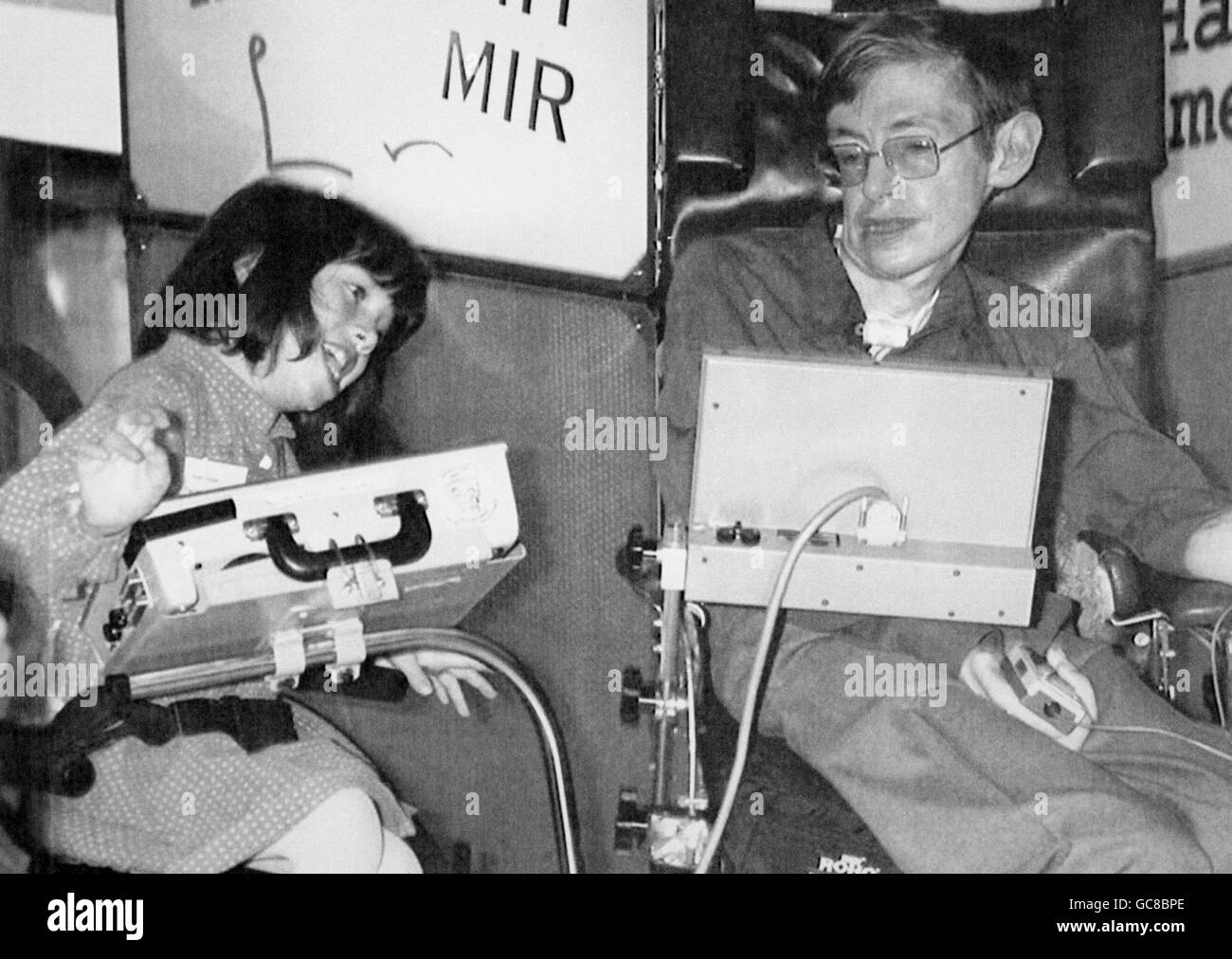 Professor stephen hawking Black and White Stock Photos & Images - Alamy