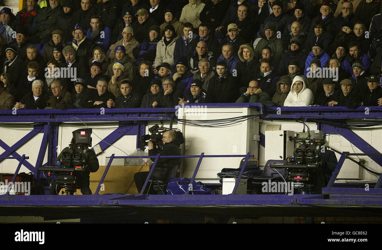 Sky 3d cameras in the stands hi-res stock photography and images - Alamy