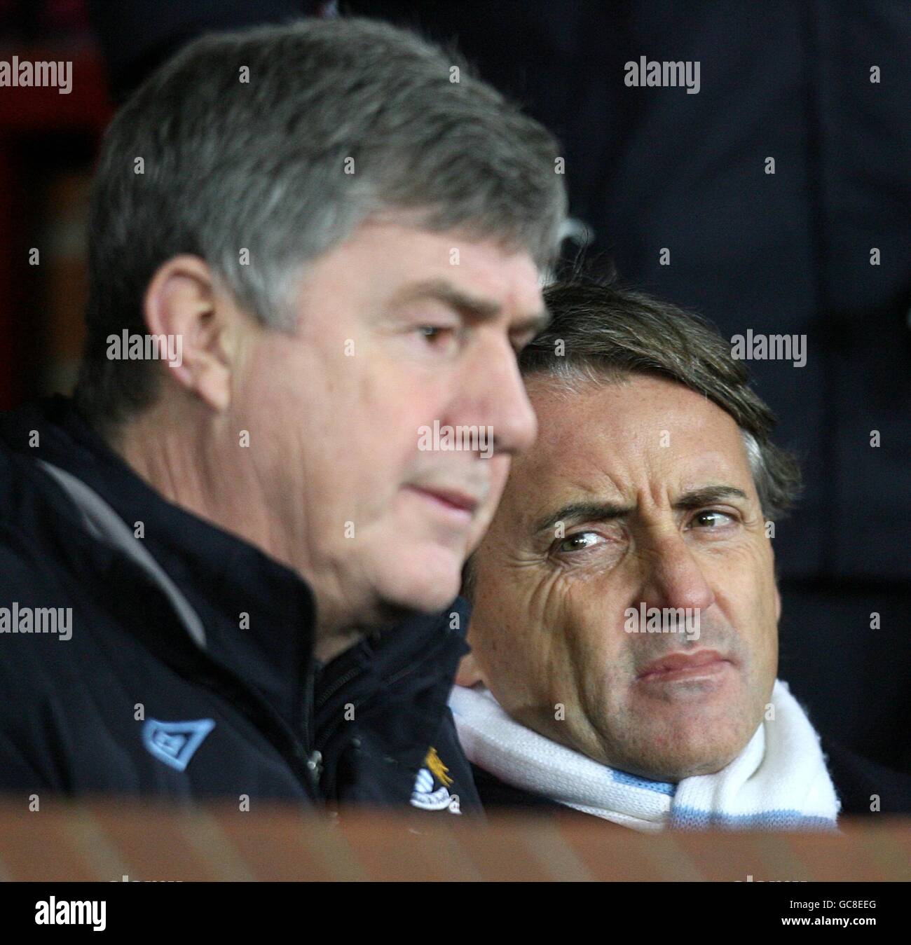 Left right manchester city manager roberto mancini hi-res stock ...