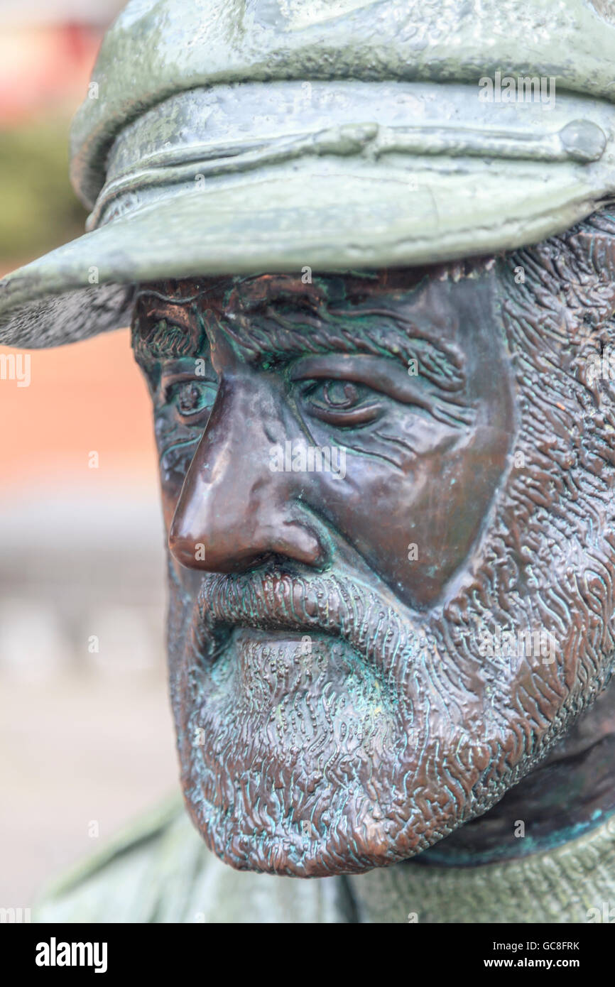 Captain Henry Cain statue, The Old Landing Service Building, George ...